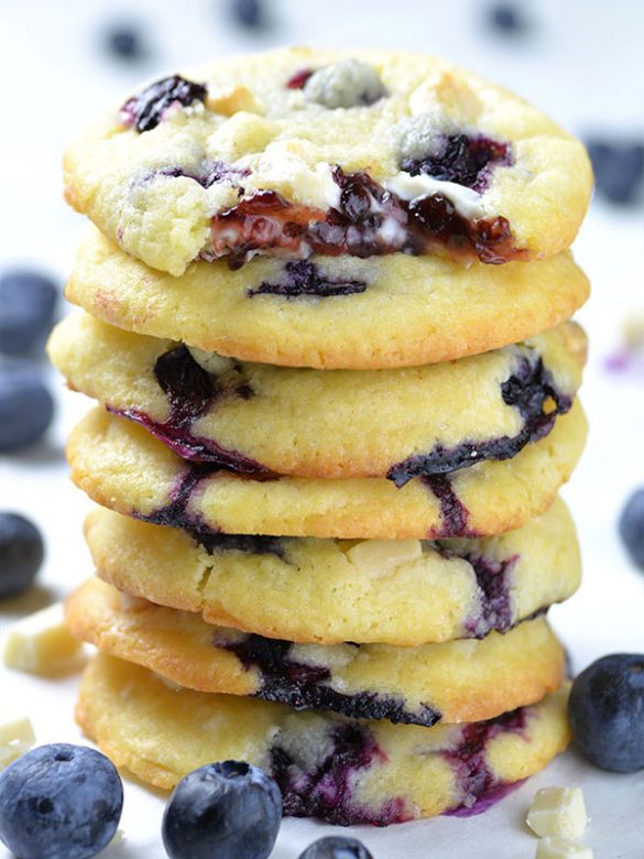 Easy Blueberry Cobbler - Recipe with Fresh or Frozen Blueberries