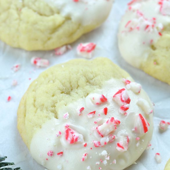 Peppermint Crunch Sugar Cookies - OMG Chocolate Desserts