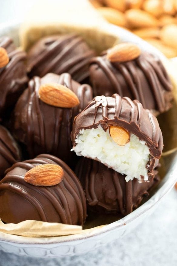 21 Easy No-Bake Truffles Recipes - OMG Chocolate Desserts