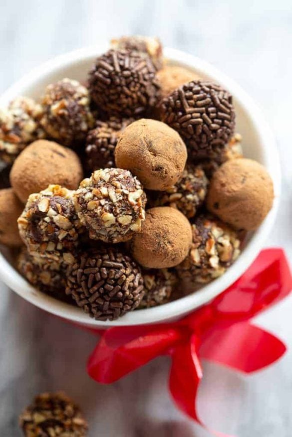 21 Easy No-Bake Truffles Recipes - OMG Chocolate Desserts