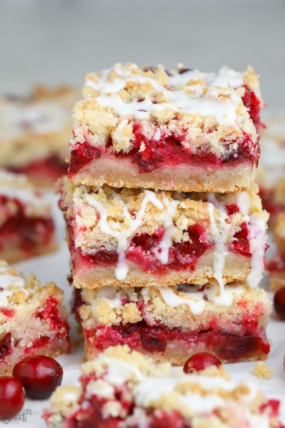 32 Best Cranberry Dessert Recipes for Fall and Winter Holidays - OMG ...